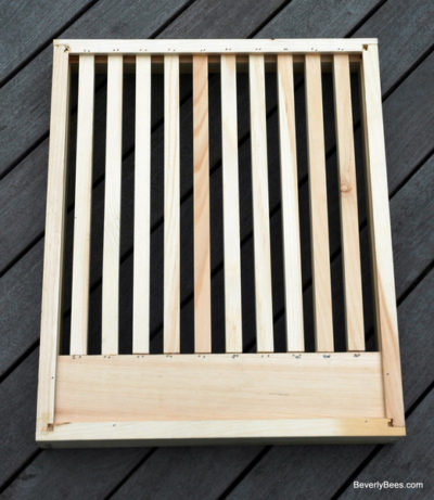 Parts Of A Beehive – A Beginner Beekeeper’s Guide – Beverly Bees